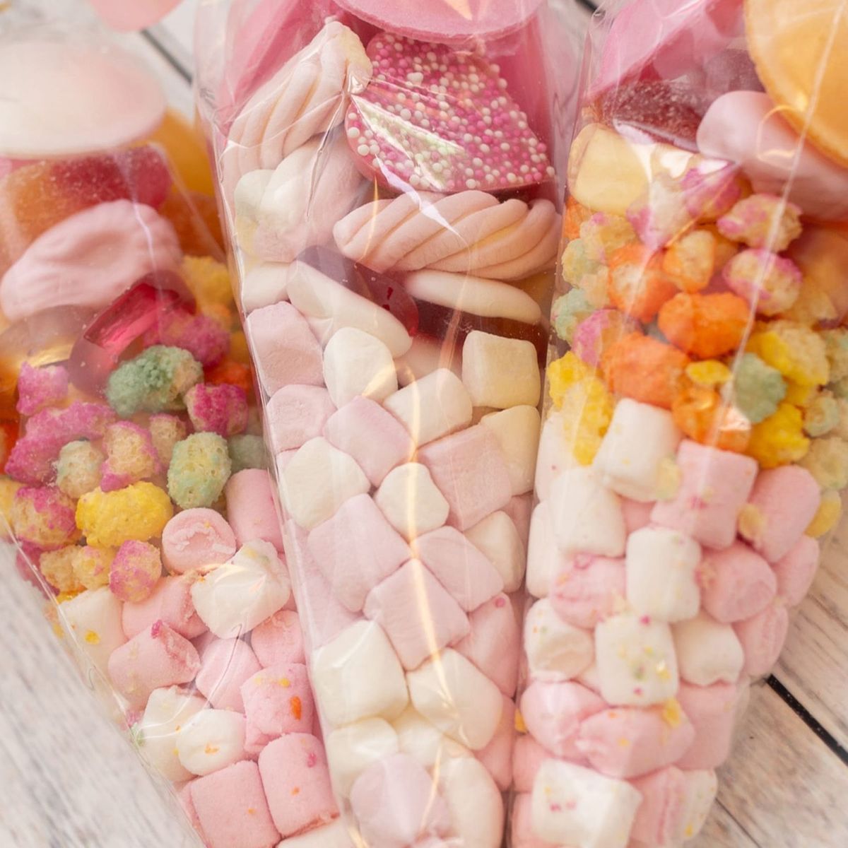 Sweet Cone Builder - The Den